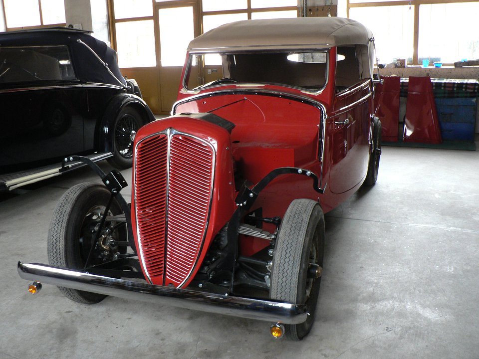 Zbrojovka Z4 karoserie Dostál